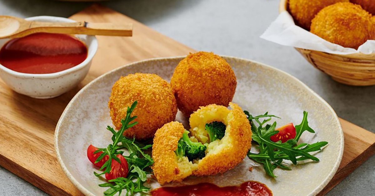 Vegetable croquettes with a tomato and soy sauce | Kikkoman