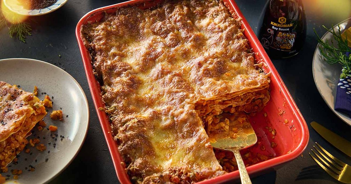 Umami-lentil lasagne with a cheesy crust | Recipe | Kikkoman